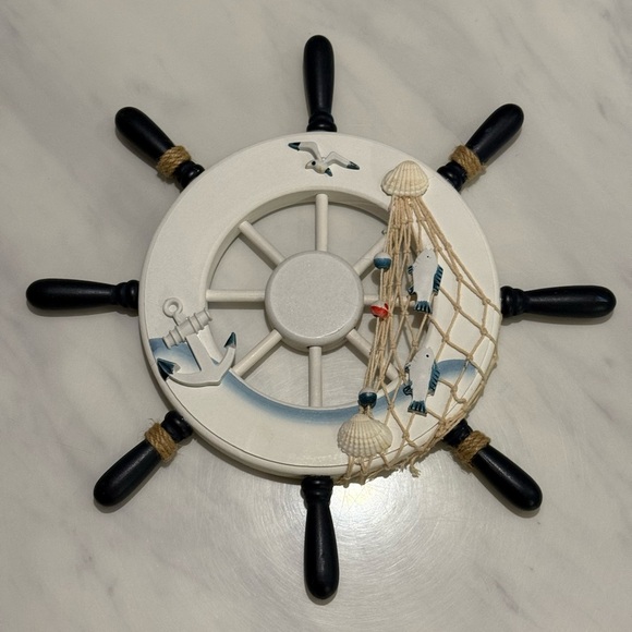Wall Decor | Nautical Themed Ship Wheel Decor With Netting Fish Shells ...